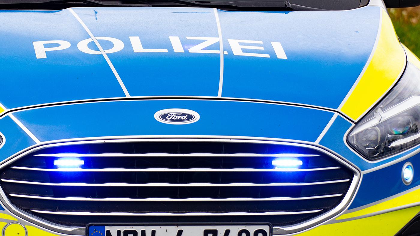 Reeser Straße: Lkw-Fahrer/in flüchtet nach Unfall - Isselburg-Live