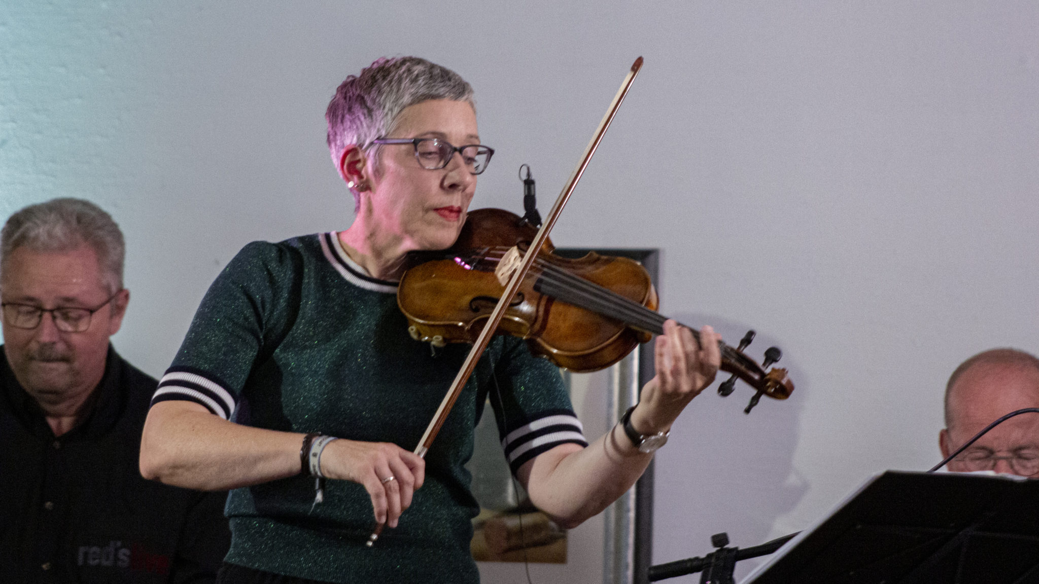 Miryam Stober mit ihrem „Heimspiel“ in der Gaststätte Föcking ...