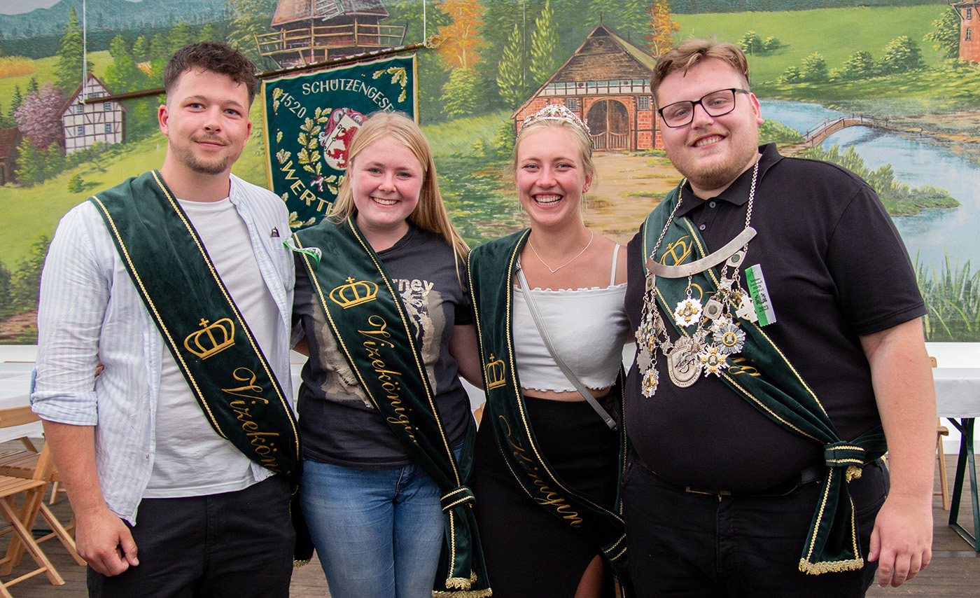 Luc Jordan und Marie Opitz sind Werth´s neues Königspaar - Isselburg-Live