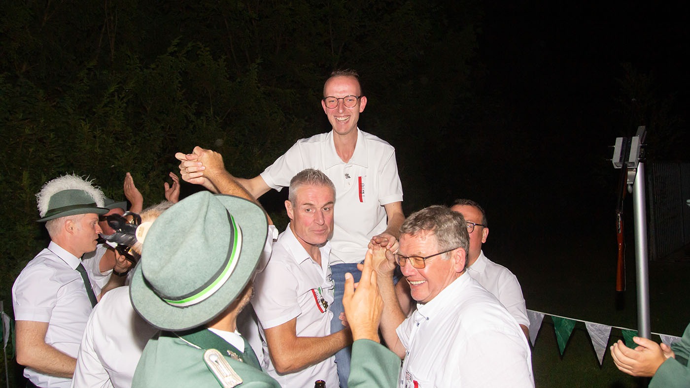 Marvin Booms ist neuer Kaiser in Werth - Isselburg-Live